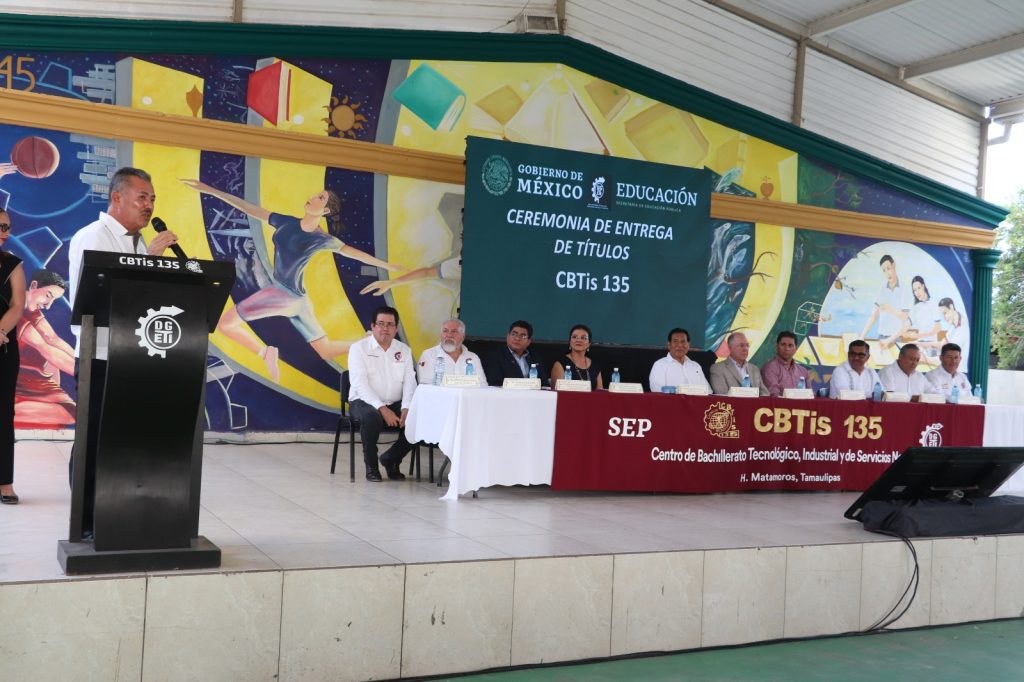 Con la de unión de esfuerzos se logran importantes obras en el Cbtis ...